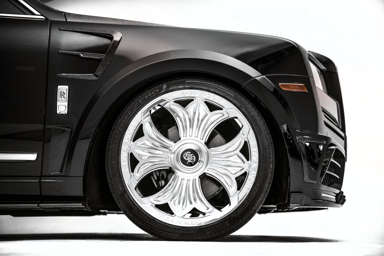 Drake Chrome Heart Rolls Royce