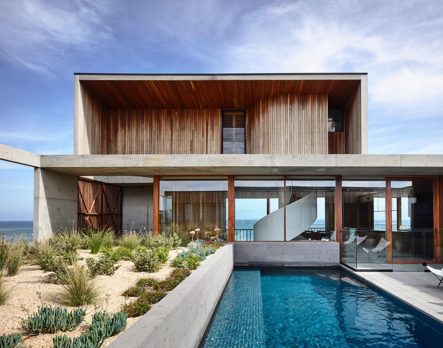 Cliff House is a Concrete Marvel at one with its Oceanic Surrounds